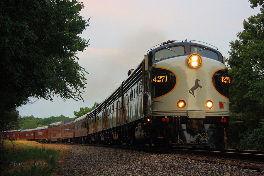 Westbound NS Office Car Special Train
